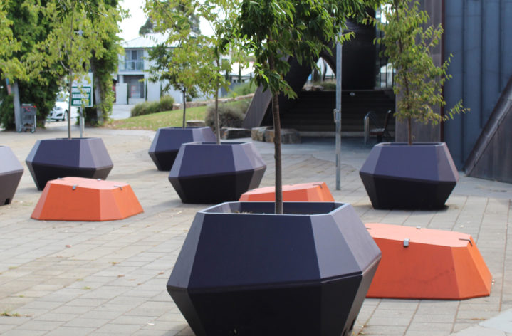 Colours & Accessories – Quatro Design